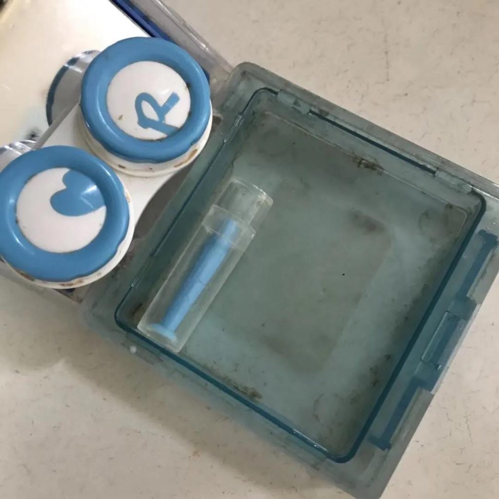 OK镜和RGP的镜盒咋护理？ - 目立康Menicon（美尼康）官网